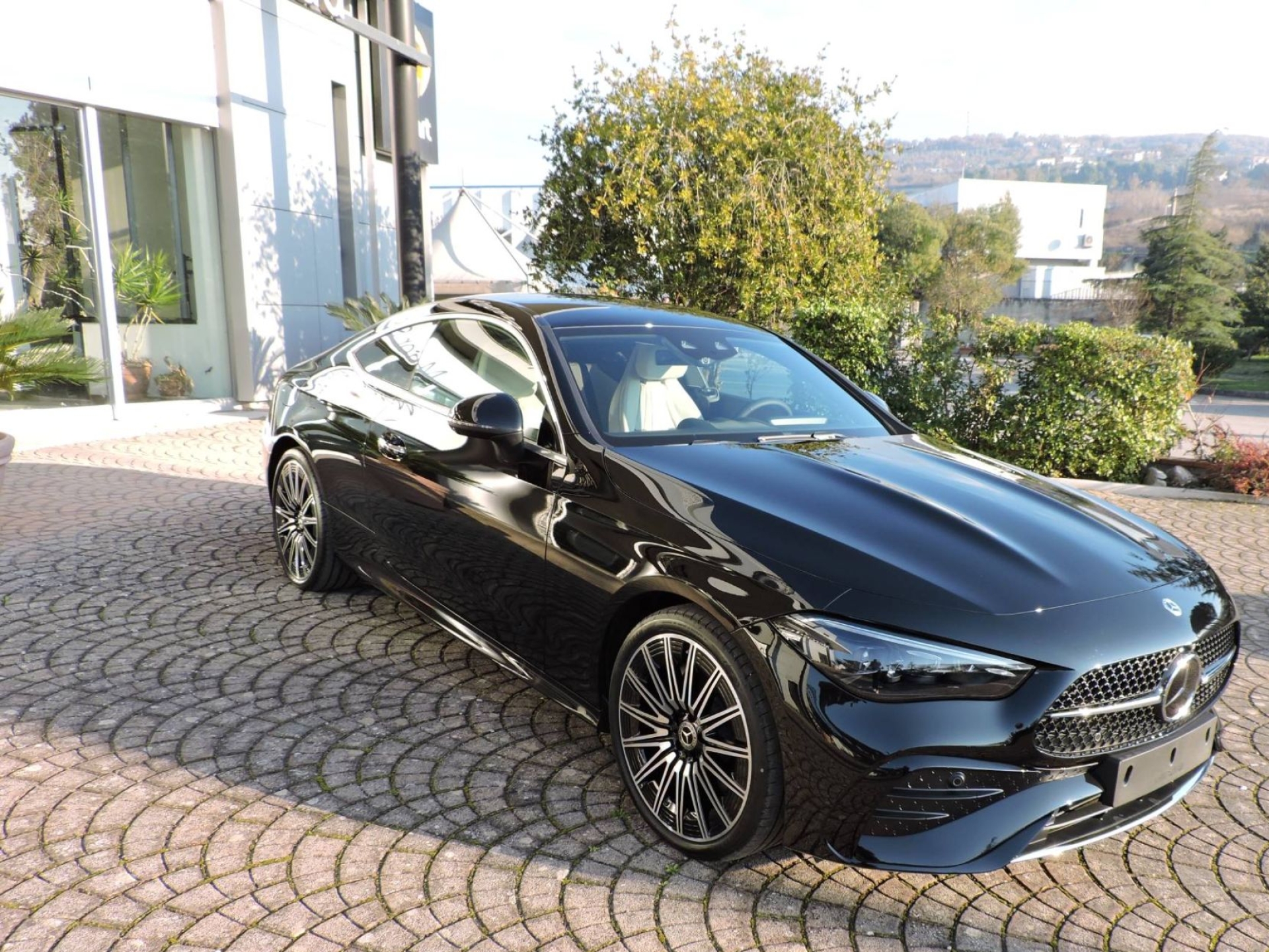 Mercedes-Benz CLE 220 d Coupé AMG Line Premium - Mercedes-Benz ...